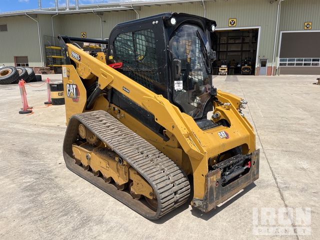 2022 Cat 299D3XE Two-Speed Compact Track Loader in Indianapolis ...
