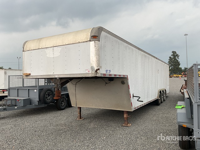 2006 Vintage OL836GN 27 ft Tri/A Gooseneck Enclosed Trailer | Ritchie ...