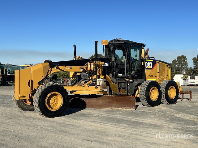 2018 Cat 140M VHP Plus Motor Grader | Ritchie Bros. Auctioneers