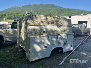 Reading Classic II Enclosed Utility Body - Fits Truck in Chattanooga ...