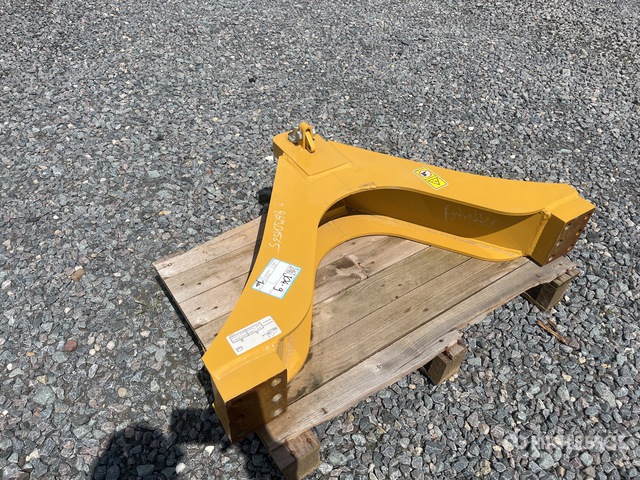 Cat Drawbar - Fits CAT D5 | Ritchie Bros. Auctioneers
