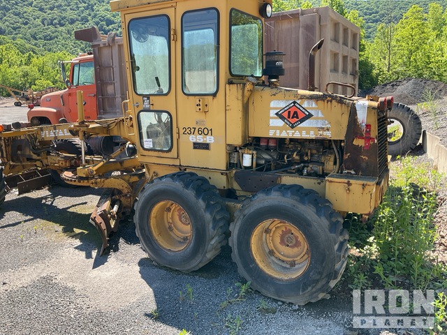 Fiat-Allis 65B Motor Grader in Corriganville, Maryland, United States ...