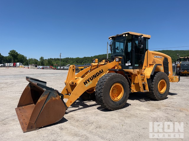 2018 Hyundai HL940XT High Lift Wheel Loader in North Franklin ...