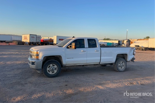 2018 Chevrolet Silverado 2500HD LT 4x4 Dual Cab Pickup | Ritchie Bros ...