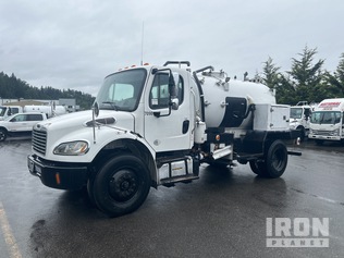 2017 Freightliner Business Class M2 4x2 Vacuum Tanker Truck in Pacific ...