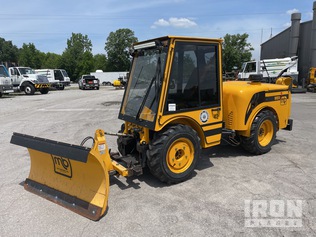 2014 MB MSV Sidewalk Plow in Roanoke, Indiana, United States ...