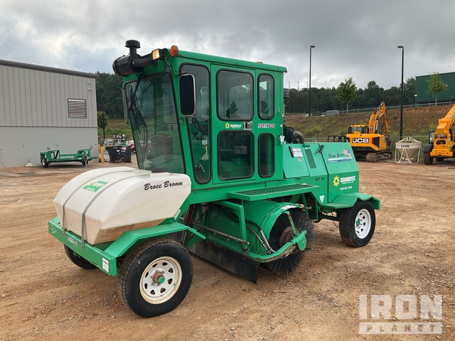 2018 Broce RCT350 Self-Propelled Broom in Gainesville, Georgia, United ...