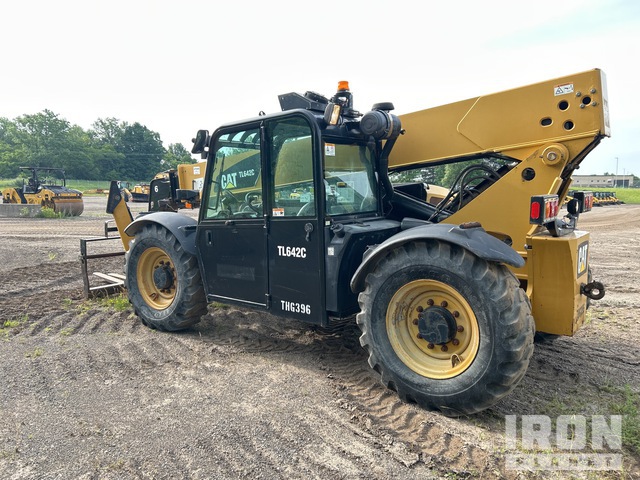 2013 Cat TL642C Telehandler in Grand Rapids, Michigan, United States ...