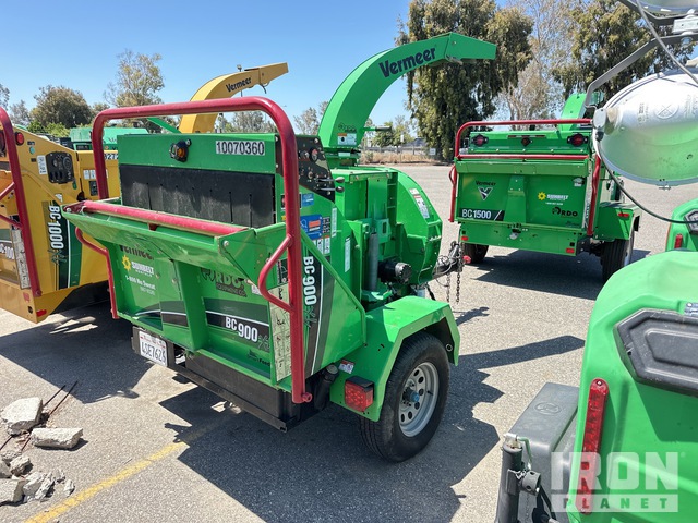 2018 Vermeer BC900XL Tow-Behind Wood Chipper in Stockton, California ...