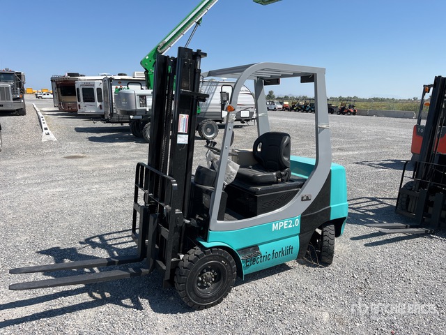 2024 Machpro MP-E2.0 6613 lb Electric Forklift (Unused) | Ritchie Bros ...