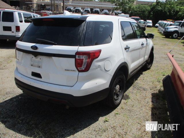 2016 Ford Explorer police interceptor AWD. (White) in Cincinnati, Ohio ...