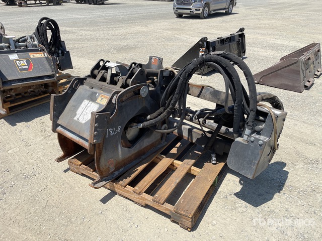 2016 Cat PC305B 20 in Skid Steer Planer | Ritchie Bros. Auctioneers