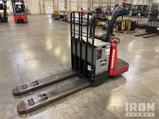 2021 Raymond 8410 6000 lb Electric Pallet Jack in Lenexa, Kansas ...
