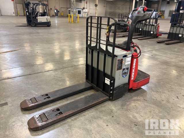 2021 Raymond 8410 6000 lb Electric Pallet Jack in Lenexa, Kansas ...