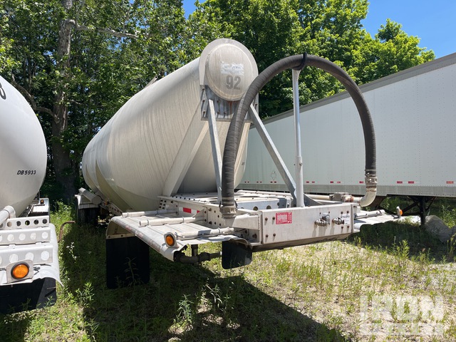 2001 Stephens DB5931 1000 cft T/A Pneumatic Bulk Trailer in Westfield ...