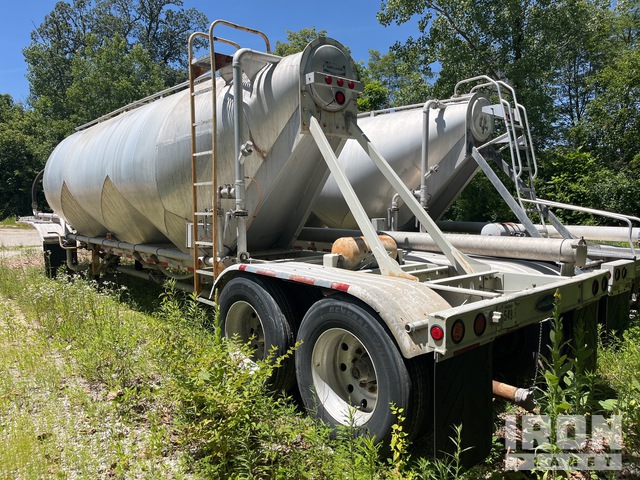 2001 Stephens DB5931 1000 cft T/A Pneumatic Bulk Trailer in Westfield ...