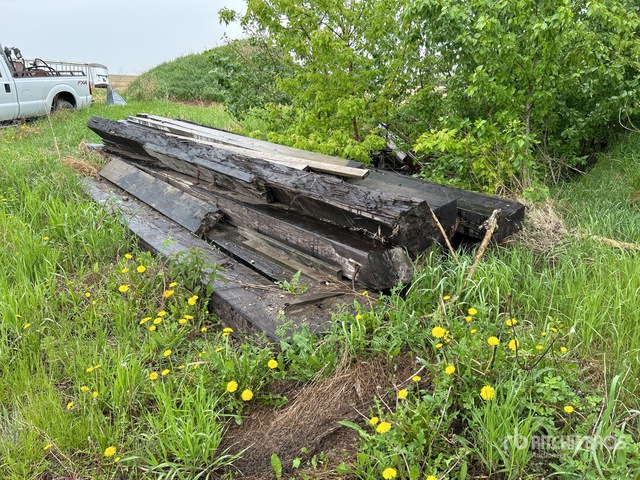 Quantity of 20 ft x 18 in Bridge Timbers | Ritchie Bros. Auctioneers