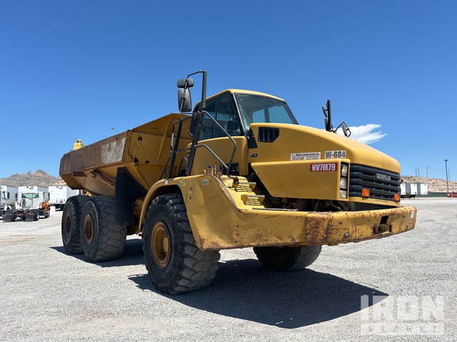2010 Cat 740 Articulated Dump Truck in Las Vegas, Nevada, United States ...