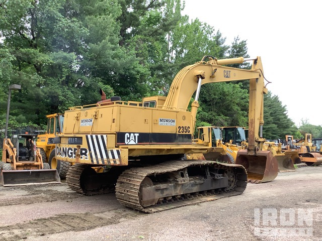 1991 Cat 235C Tracked Excavator in Williston, Vermont, United States ...
