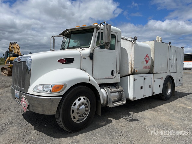 2009 Peterbilt 335 1000 gal 4x2 Fuel and Lube Truck | Ritchie Bros ...