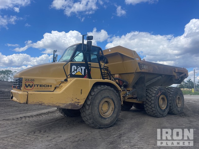 2007 Cat 740 Articulated Dump Truck in Morris, Illinois, United States ...