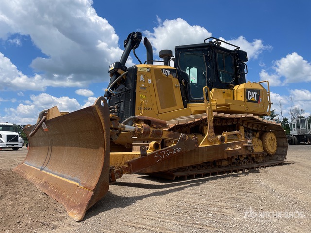 2017 Cat D7E LGP Crawler Dozer | Ritchie Bros. Auctioneers