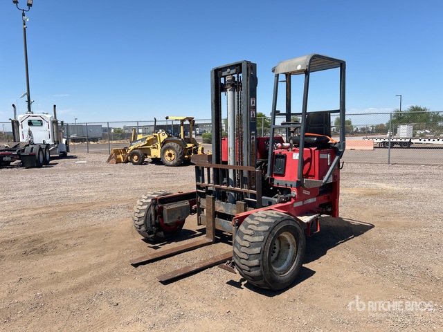 2000 Moffett M5000 5000 lb 3x3 Truck Mounted Forklift | Ritchie Bros ...