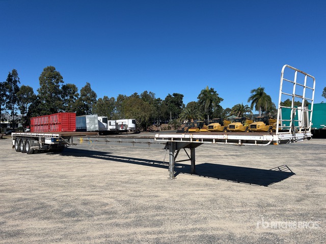 2012 Moore Tri/A 13.5 m - 21.2 m Extendable Flatbed Trailer | Ritchie ...