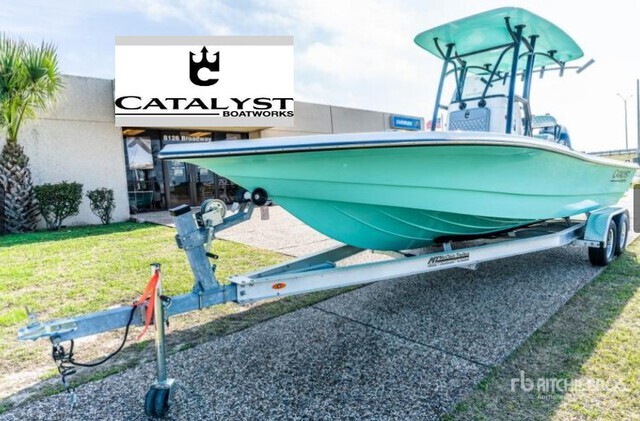 2022 Catalyst 2500 25 ft Bay Boat (Unused) in La Marque, Texas, United ...