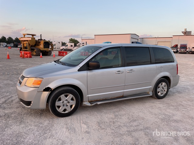 2010 Dodge Caravan SE Minivan | Ritchie Bros. Auctioneers