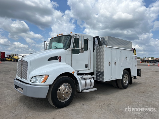 2017 Kenworth T270 4x2 Service Truck | Ritchie Bros. Auctioneers