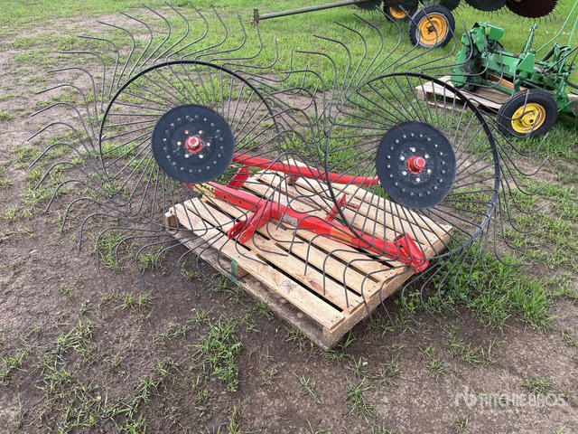 2017 Fanza KP2 3-Point 2 Wheel Hay Rake | Ritchie Bros. Auctioneers