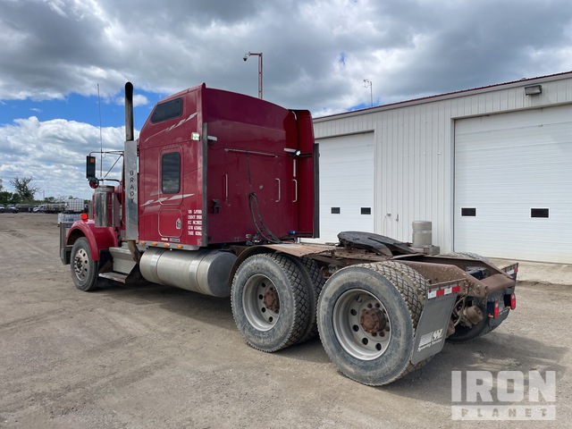 2005 Kenworth W900 6x4 T/A Sleeper Truck Tractor in Halbrite ...