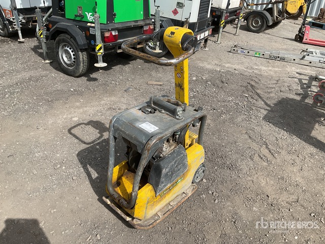 2015 Wacker Neuson DPU2540H Vibratory Plate Compactor | Ritchie Bros ...