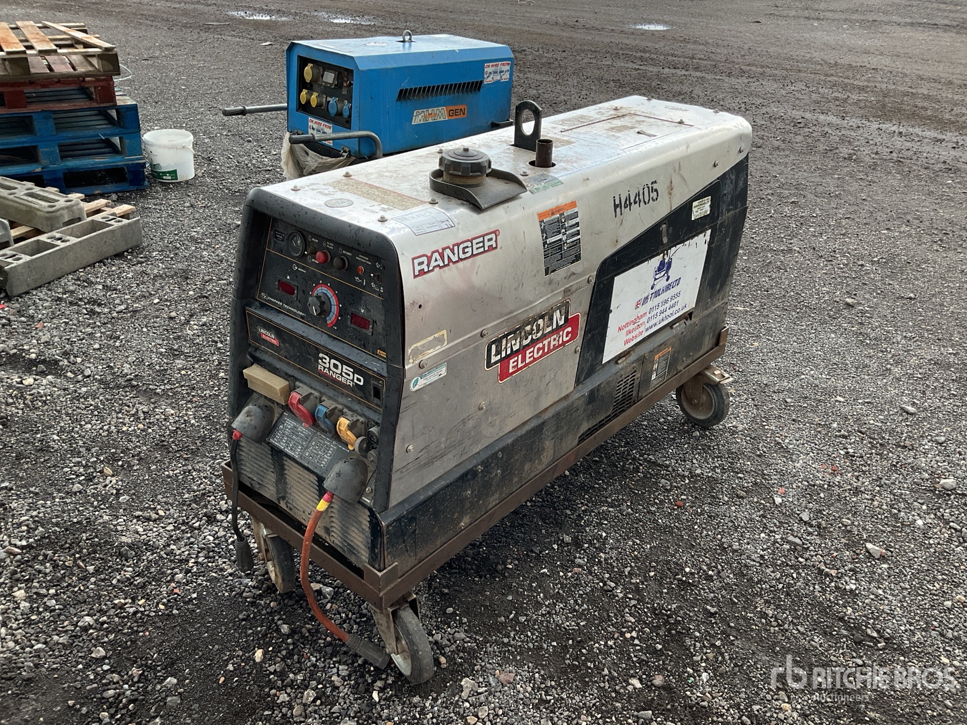 Lincoln Ranger 305D Mobile Engine Driven Welder | Ritchie Bros. Auctioneers