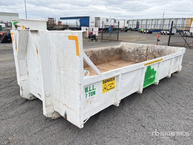 6 m3 Hook-Lift Waste Container | Ritchie Bros. Auctioneers
