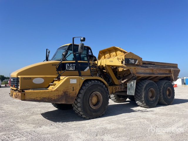 2009 Cat 740 Ejector Articulated Dump Truck | Ritchie Bros. Auctioneers