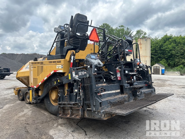 2015 Cat AP1000F Wheel Asphalt Paver in Candler, North Carolina, United ...