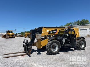2017 Cat TL1055 Telehandler in La Vergne, Tennessee, United States ...