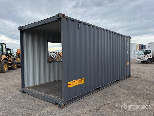 20 ft Open Ended Pedestrian Walk-Through Storage Container | Ritchie ...