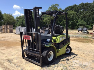 Surplus Clark C20D Pneumatic Tire Forklift in Hooks, Texas, United ...
