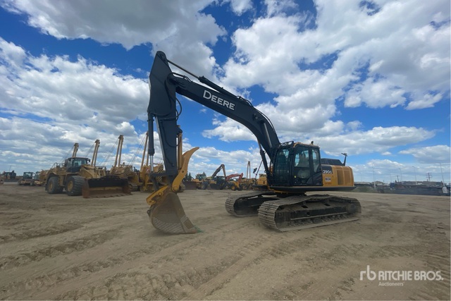 2013 John Deere 290G LC Tracked Excavator | Ritchie Bros. Auctioneers