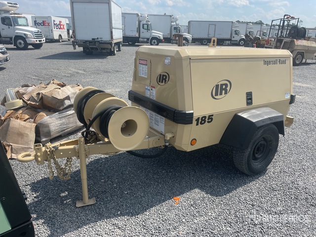 1998 Ingersoll Rand 185 185 cfm Mobile Air Compressor | Ritchie Bros ...
