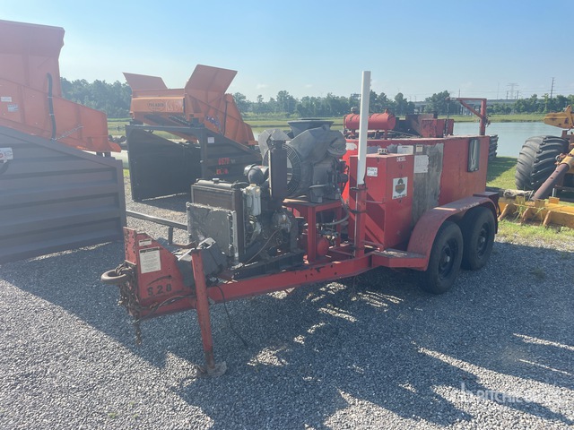 2004 Craftco E-Z Pour Asphalt Kettle | Ritchie Bros. Auctioneers