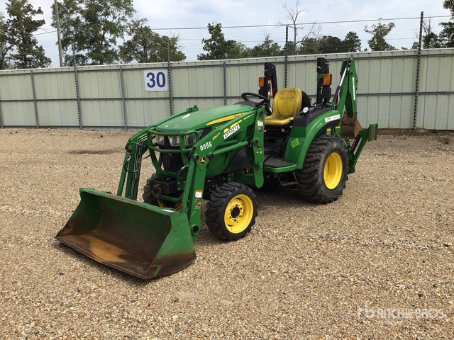 2020 John Deere 2032R 4WD Utility Tractor | Ritchie Bros. Auctioneers