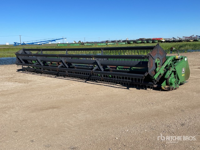 1993 John Deere 930 30 ft Flex Combine Header | Ritchie Bros. Auctioneers