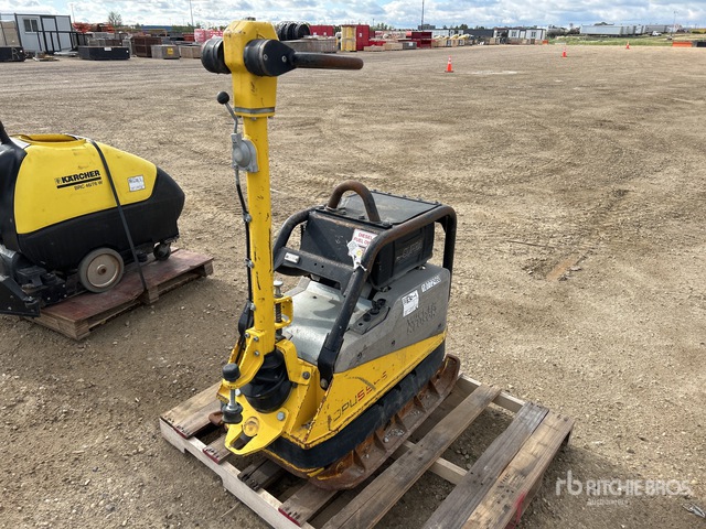 Wacker Neuson DPU 5545 Reversible Vibratory Plate Compactor | Ritchie ...