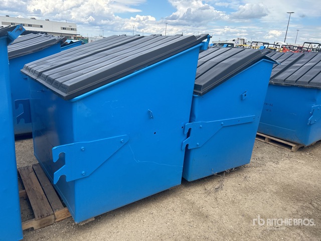 Quantity of (2) 4 Yard Side Load Garbage Bins | Ritchie Bros. Auctioneers