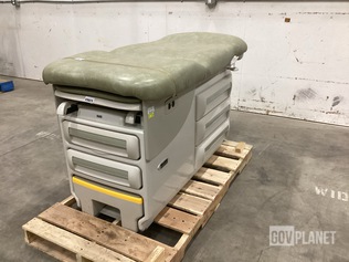 Surplus Midmark 604-001 Examination Table in Wasilla, Alaska, United ...