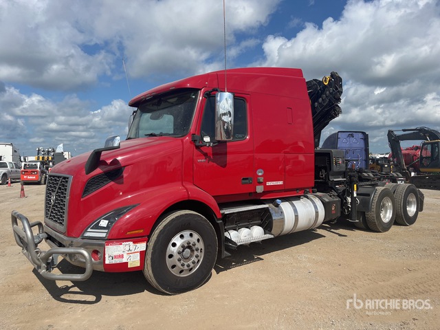 2019 Hiab X-HIDUO 228 E-5 5.3 ton Knuckle Boom on 2020 Volvo VNR640 6x4 ...